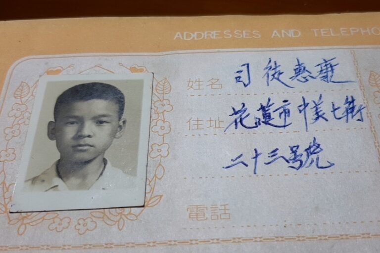 醫學是因為人而存在 司徒惠康，顯微鏡裡見大愛 - 醫學有故事